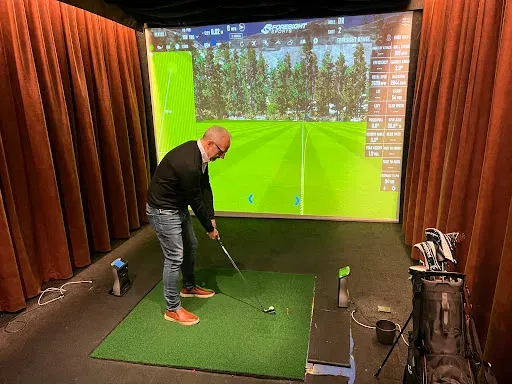 Pitch Soho - Golf Simulator Venue in London, Greater London